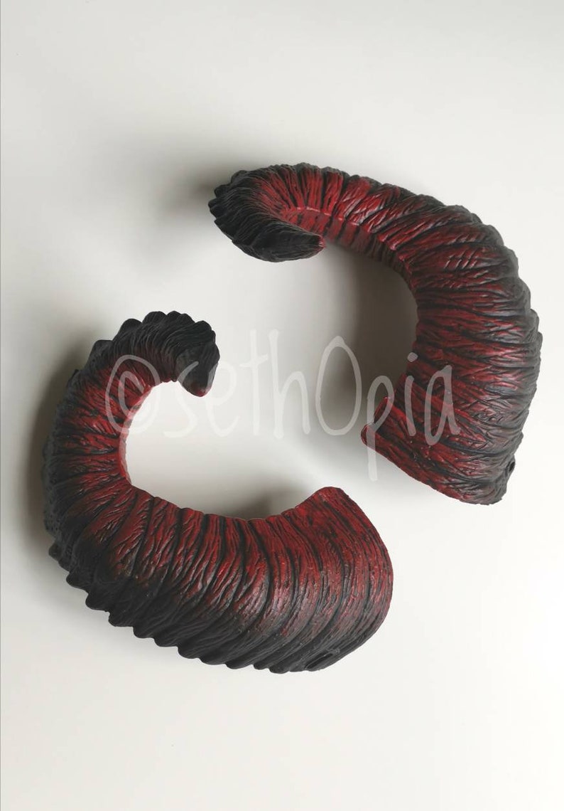 Paire de cornes bicolore noir mat et rouge démon diable - Etsy France