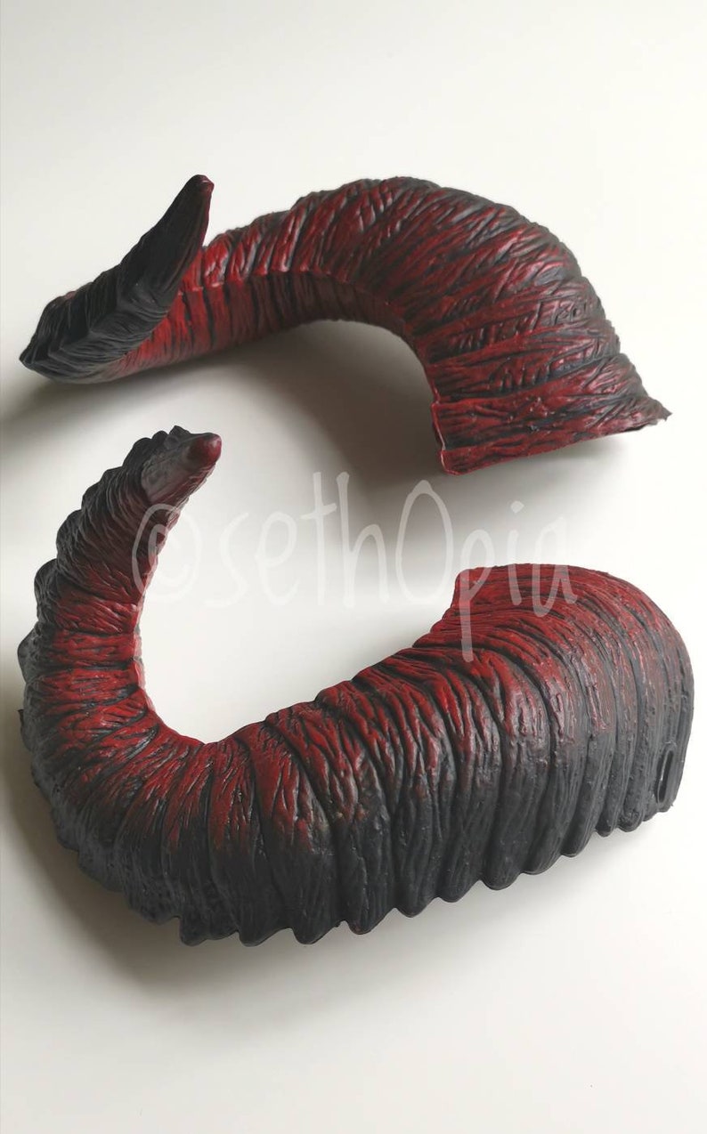 Paire de cornes bicolore noir mat et rouge démon diable - Etsy France
