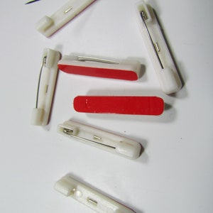 100 Count 1.5 Inch White Plastic Safety Pin Back With Adhesive. for ...