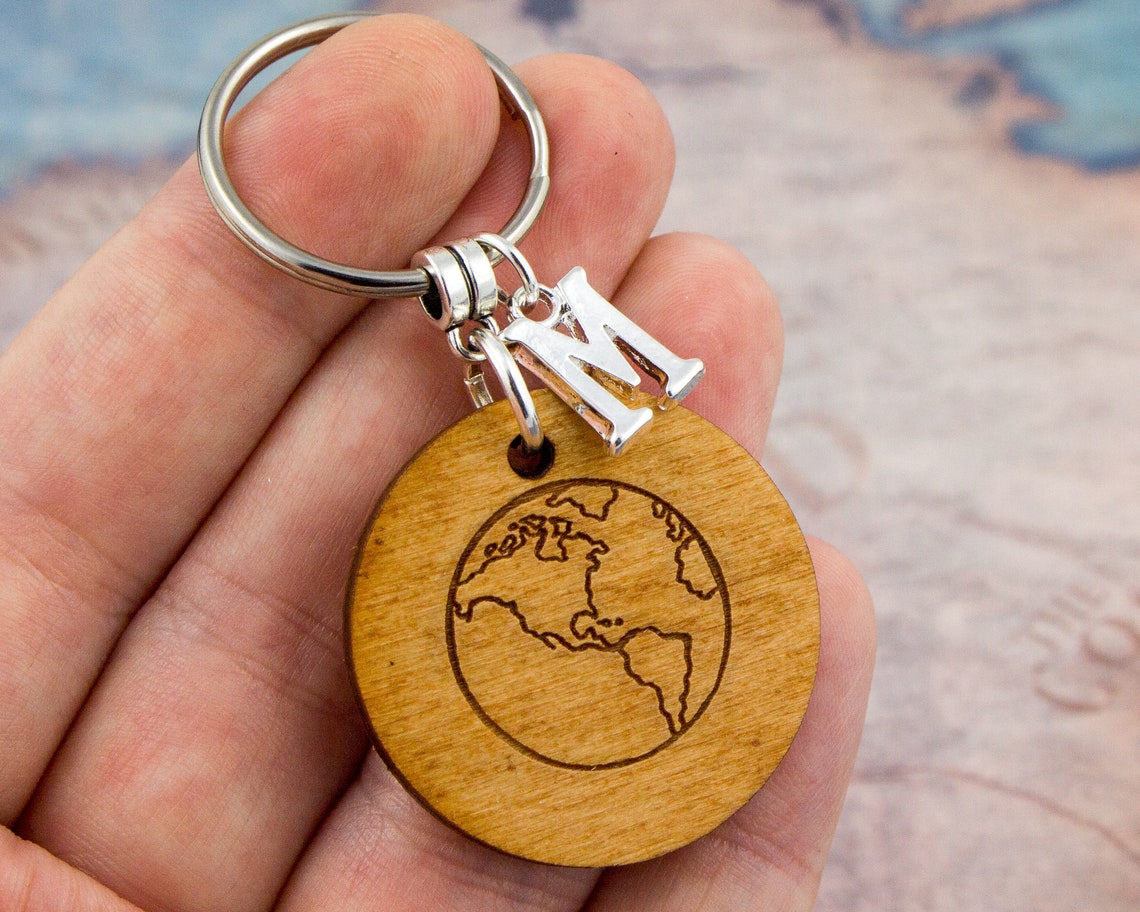 Earth Keychain Globe Keyring Wooden Keychain Personalised - Etsy.de