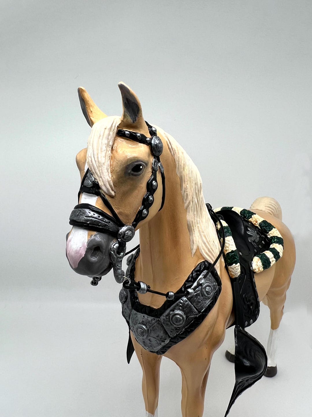 Custom Palomino Western Horse - Plastic Model Horse With Western Saddle ...