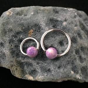 LAVENDER RIVERSTONE Captive Bead Ring, Surgical Steel/titanium Size 16g ...