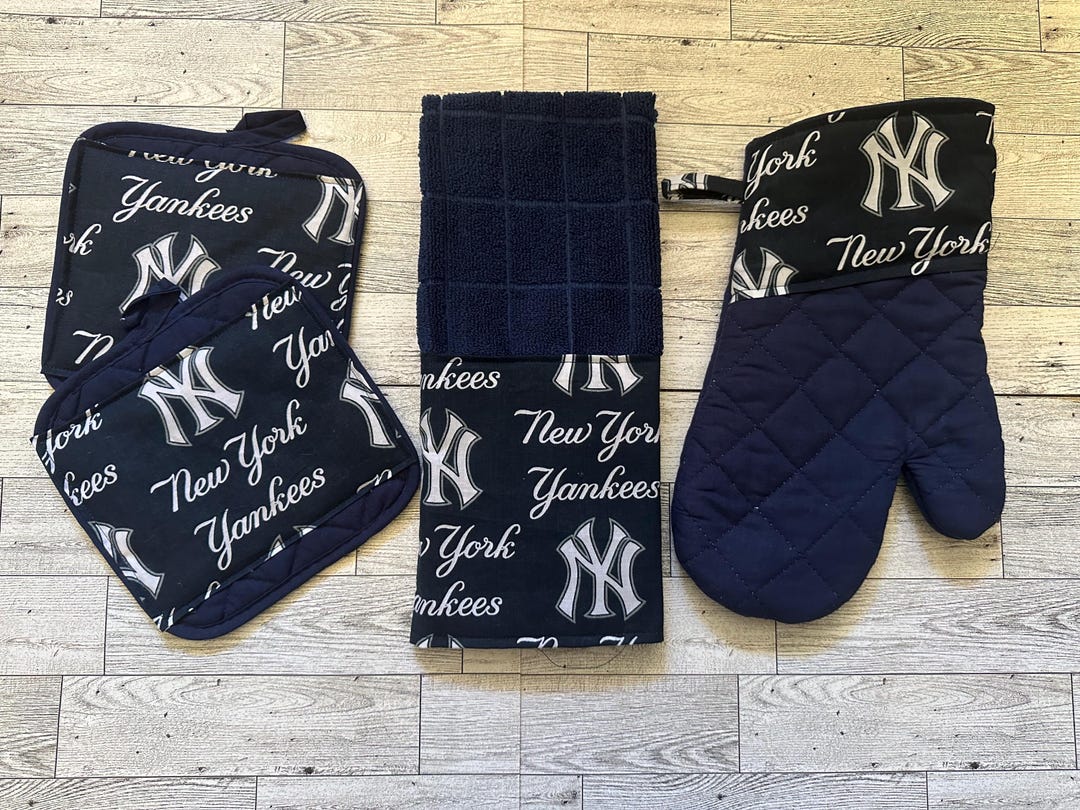 New York Yankees Themed 4 Piece Kitchen Gift Set. - Etsy