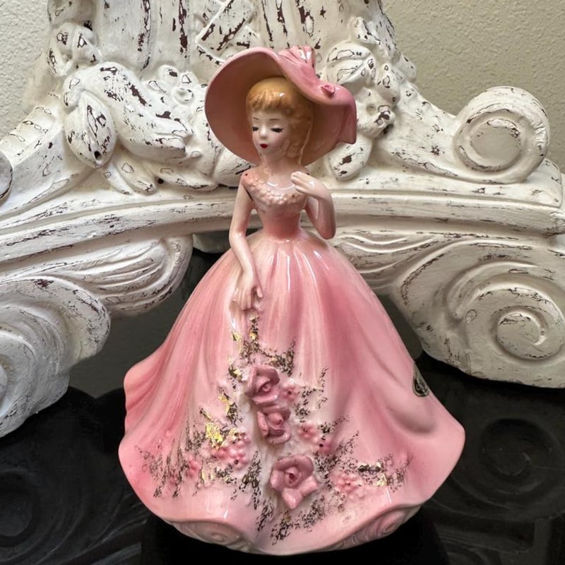 Sankyo Music Figurine - Etsy