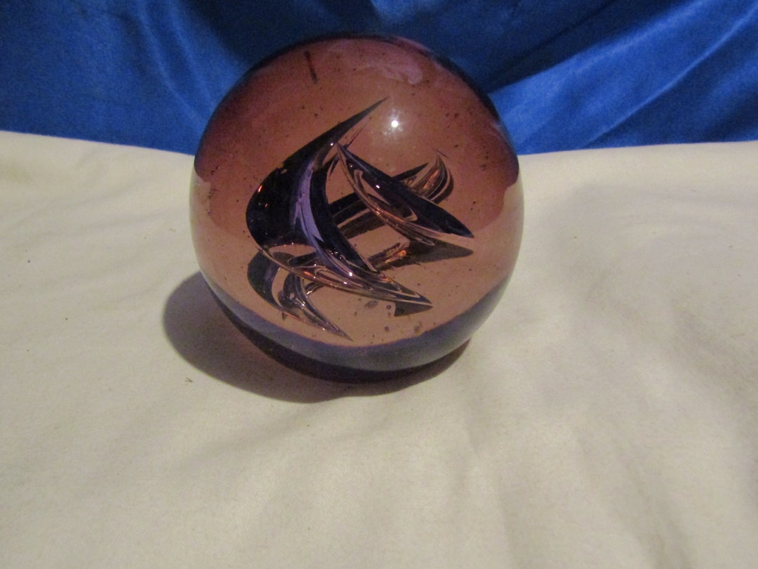 Vintage Parlane Lilac Paperweight With 3 Controlled Spirels - Etsy UK