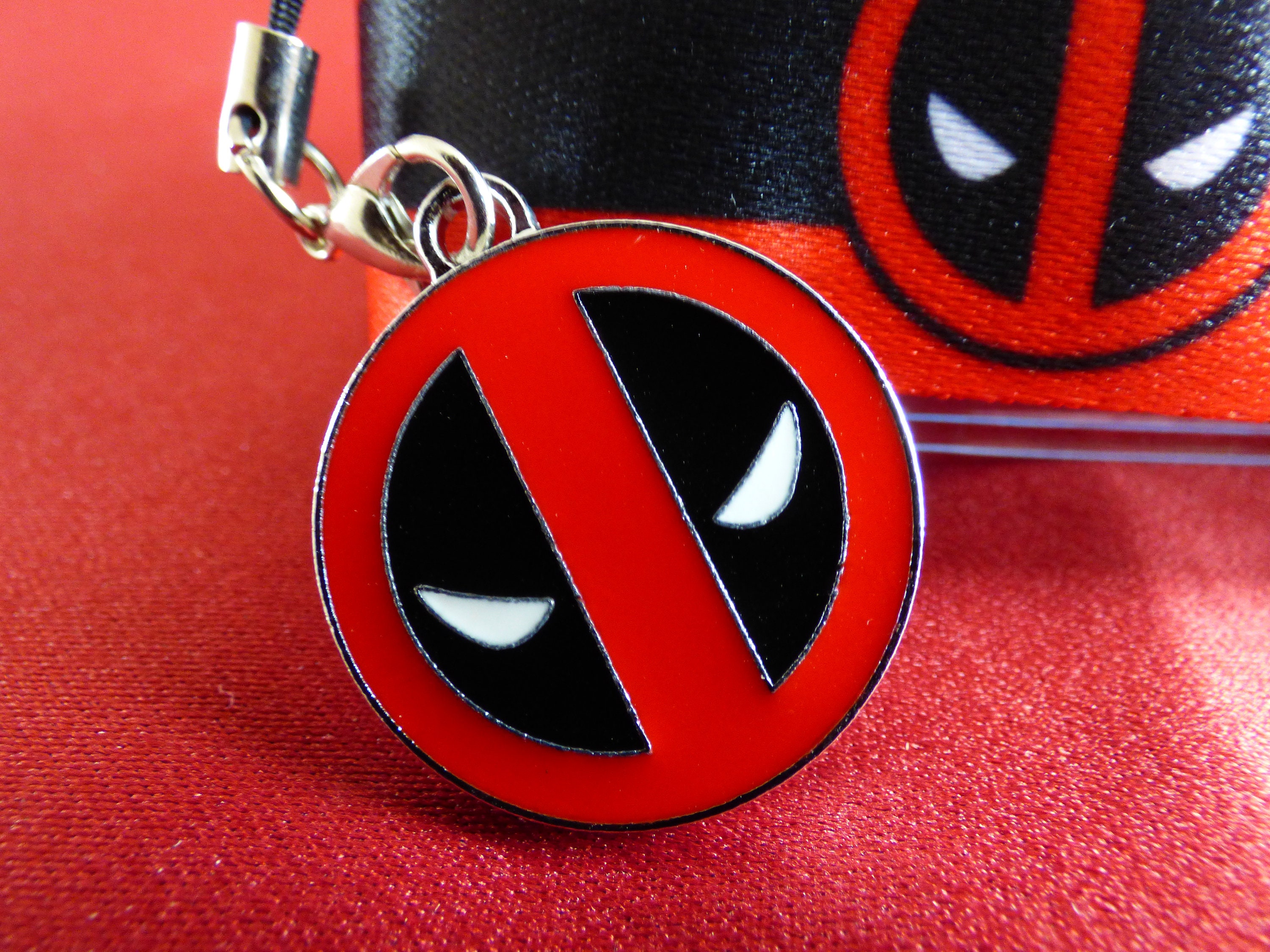Marvel Deadpool Lanyard Deadpool Charm & ID Holder Bus - Etsy UK