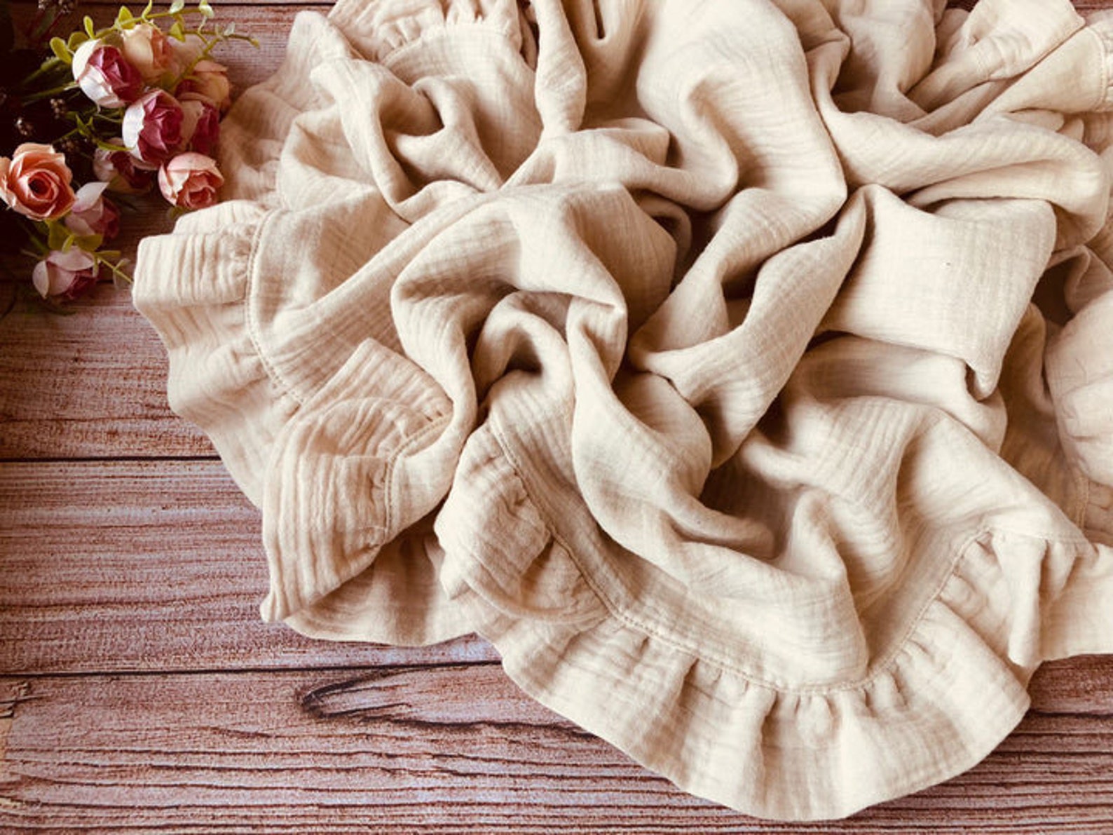 Personalized Baby Ruffle Blanket 4 Layer Gauze Muslin - Etsy