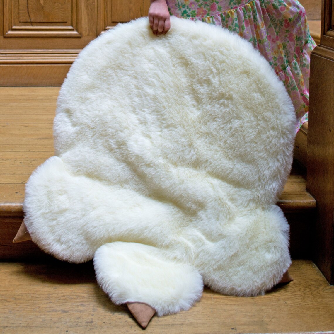 Paw print rug Bear paw rug animal lovers gift Pet rug fur | Etsy