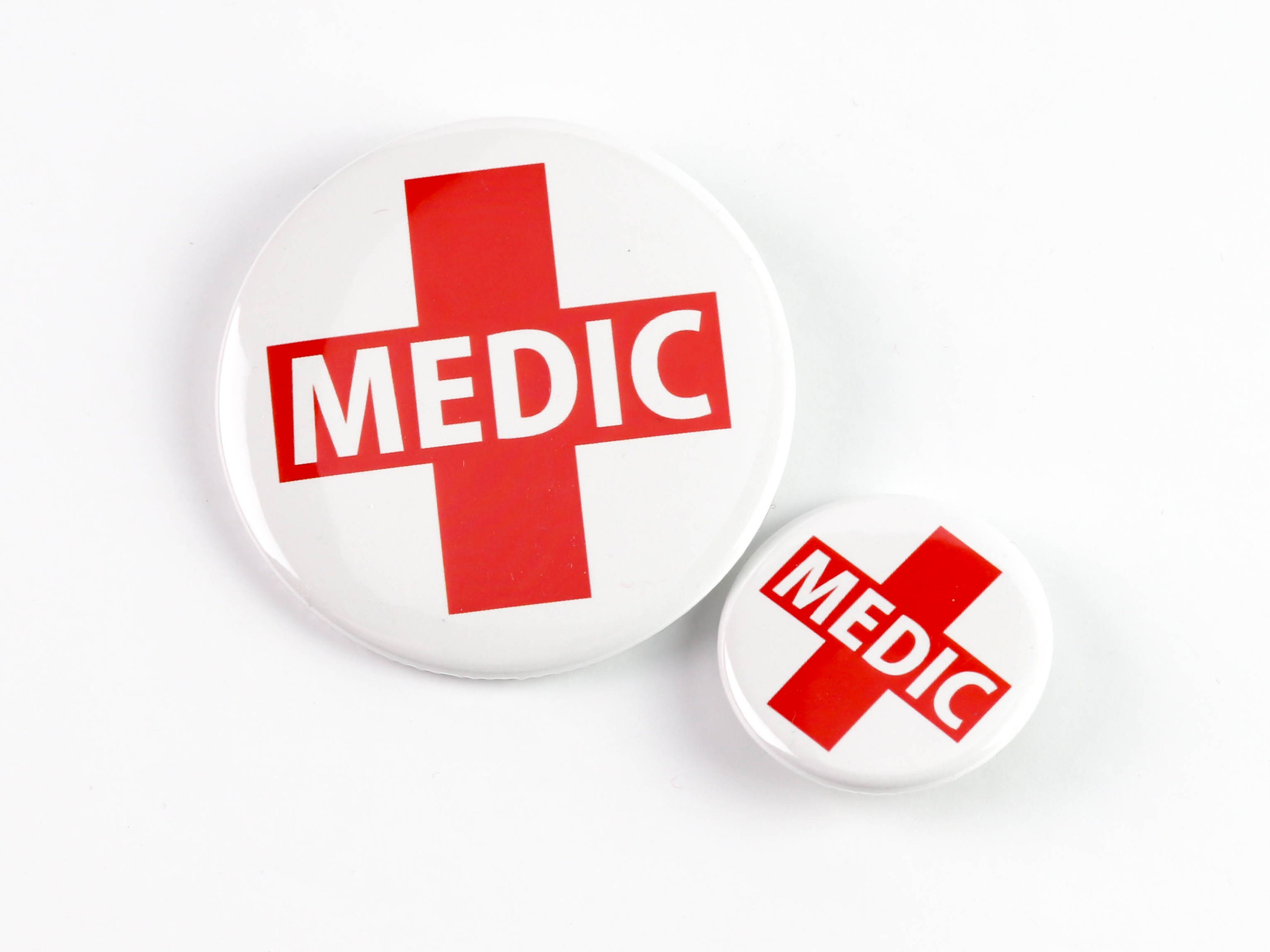 MULTI PACKS: First Aid Button Medic Badge I Carry Naloxone | Etsy