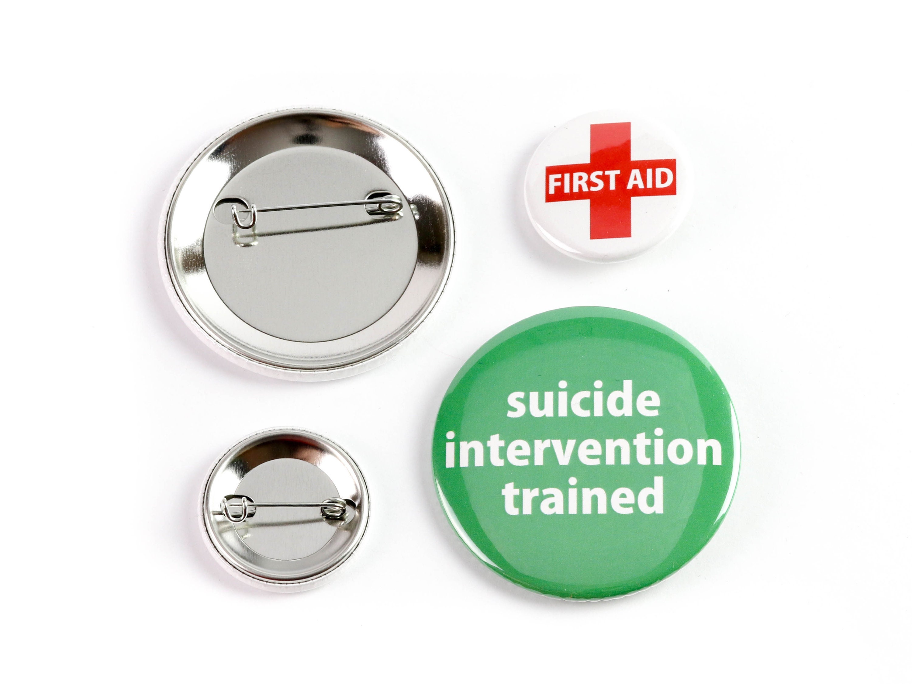 Single: First Aid Button Medic Badge I Carry Naloxone - Etsy UK