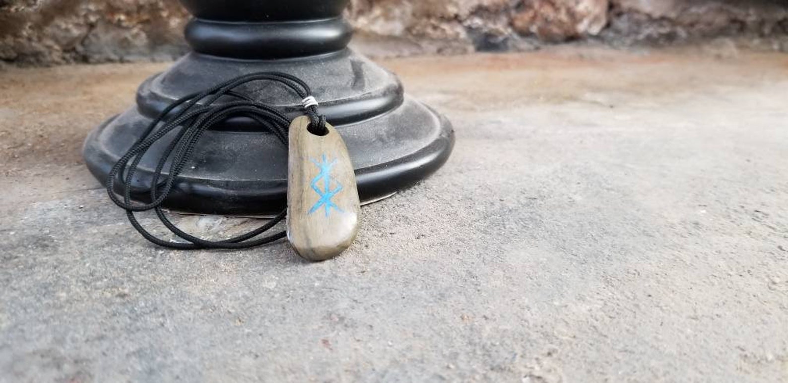 Viking Bind Ruin Stone Necklace - Etsy