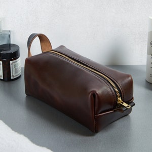 Horween Leather Dopp Kit Bag in Brown Chromexcel / Groomsmen Shaving ...