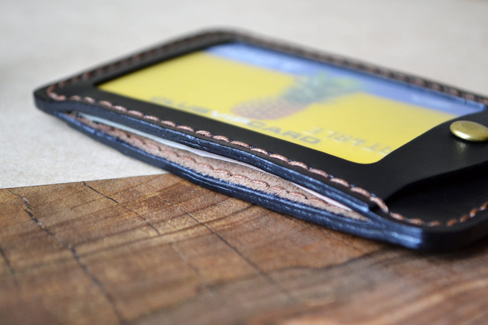 Leather ID card holder in Black Horween leather / with cash | Etsy