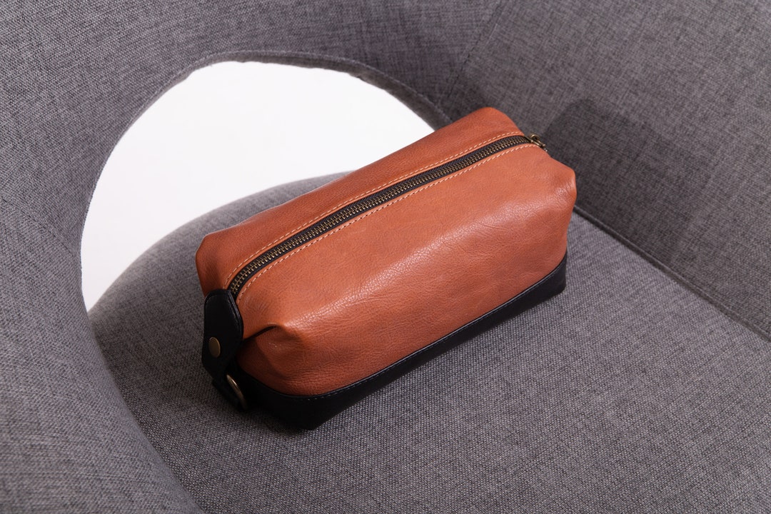 Two-tone Leather Dopp Kit: Groomsmen Gift, Toiletry Bag - Etsy