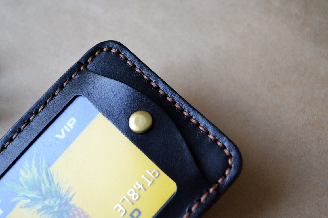 Leather ID Card Holder in Black Horween Leather / With Cash - Etsy