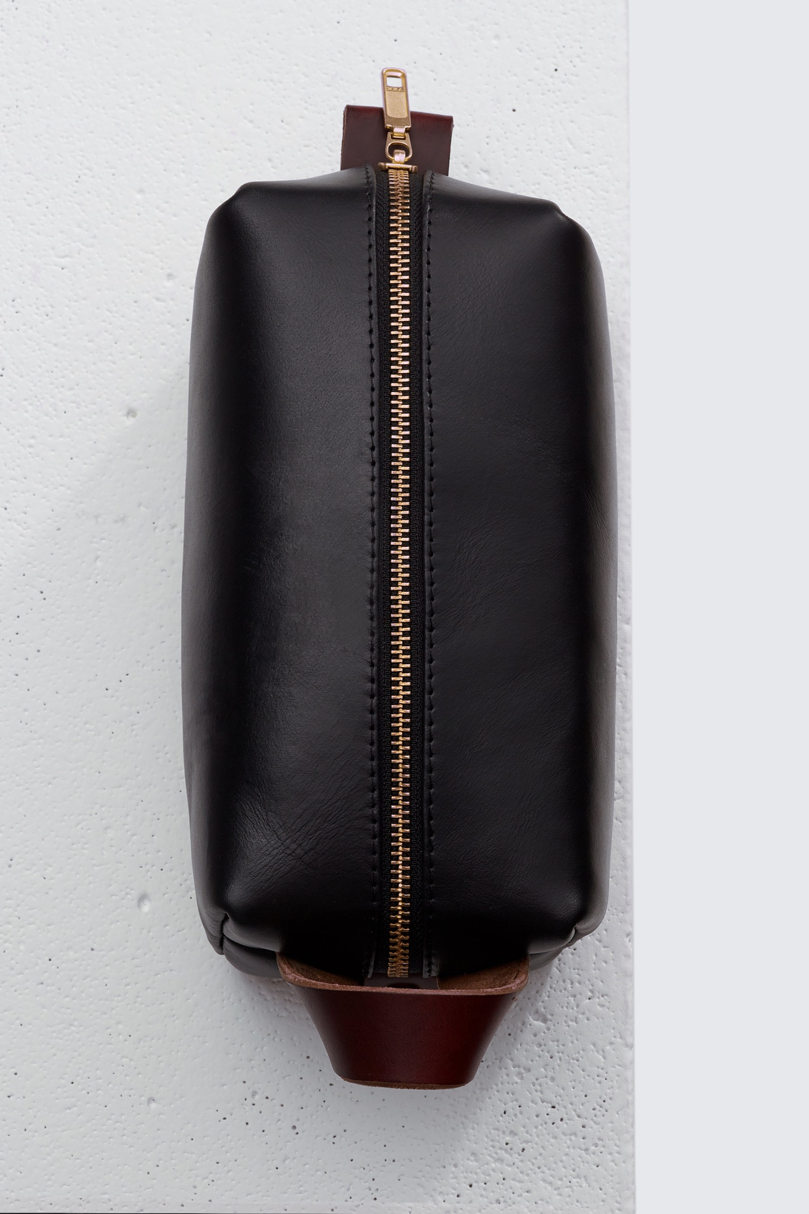 Horween Black Chromexcel Leather Dopp Kit Bag / Groomsmen Shaving Bag ...