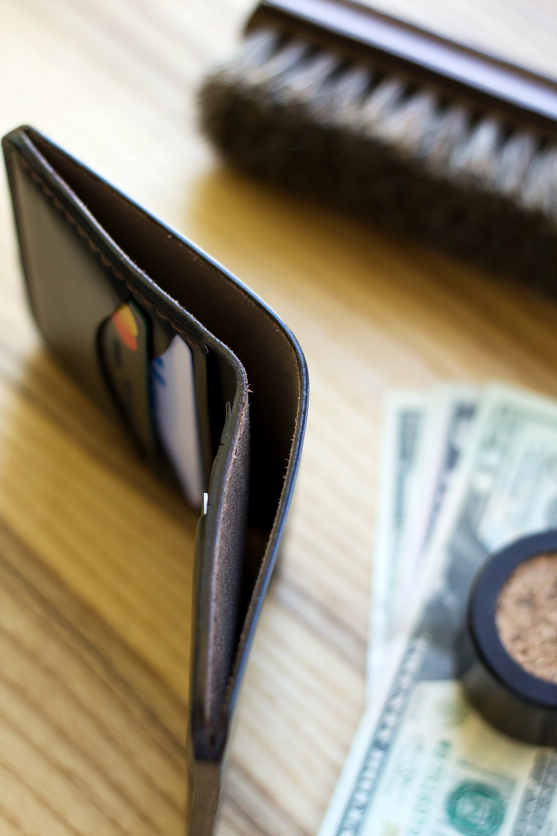 Black Horween Wallet. Chromexcel Leather Compact Bifold - Etsy