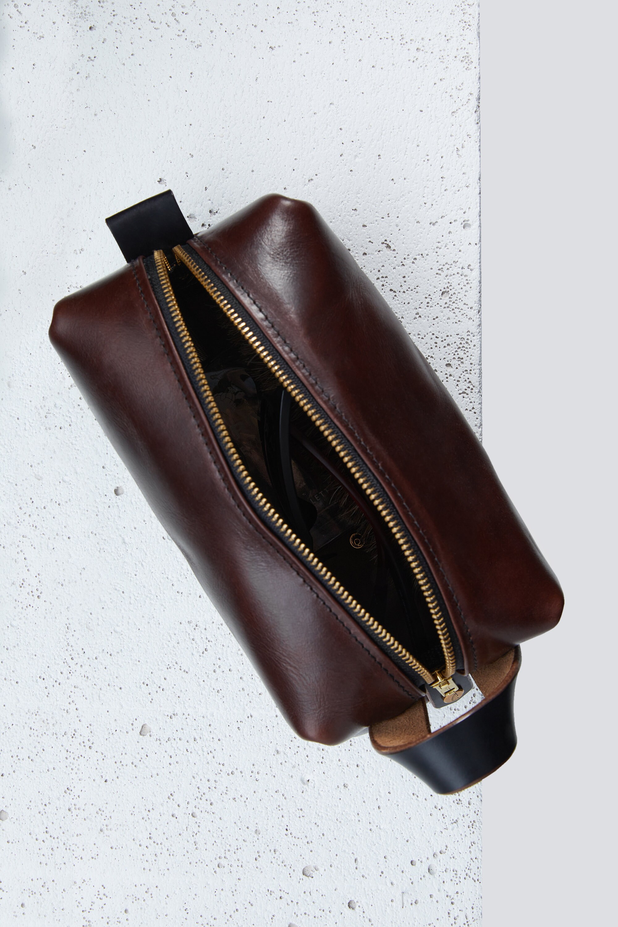 Horween Leather Dopp Kit Bag in Brown Chromexcel / Groomsmen Shaving ...