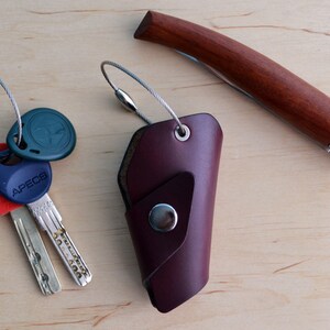 Leather Key Holder | Safety for Nails Key Carrier | Horween Leather Fob ...