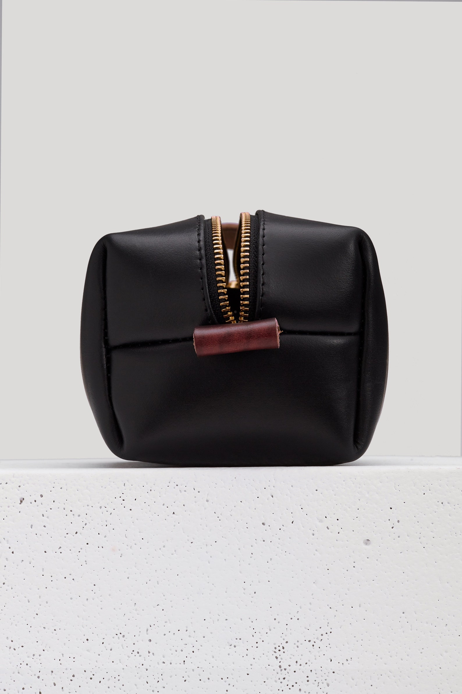 Horween Black Chromexcel Leather Dopp Kit Bag / Groomsmen Shaving Bag ...