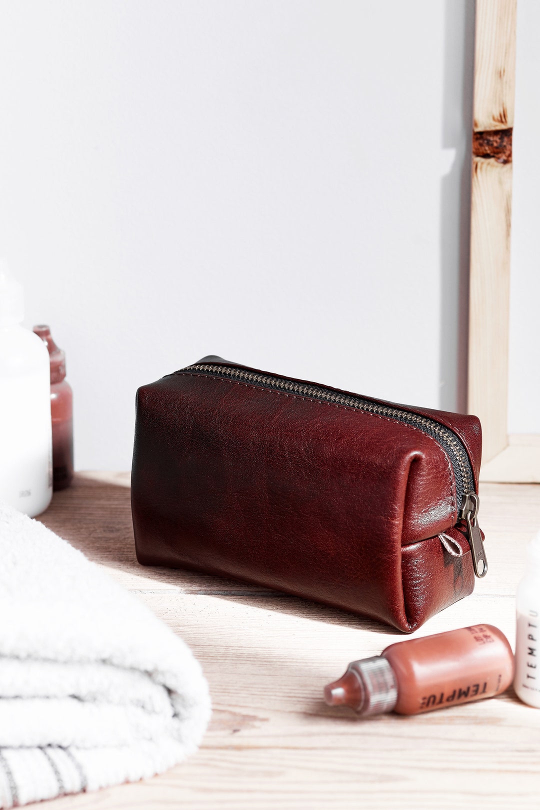 Brown Leather Dopp Kit Cosmetic Pouch / Italian Full-grain Vegetable ...