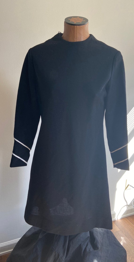 Vintage black & mod - Gem