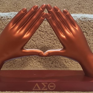 Pyramid Hands Figurine With Engrave Delta Sigma Theta Symbols - Etsy