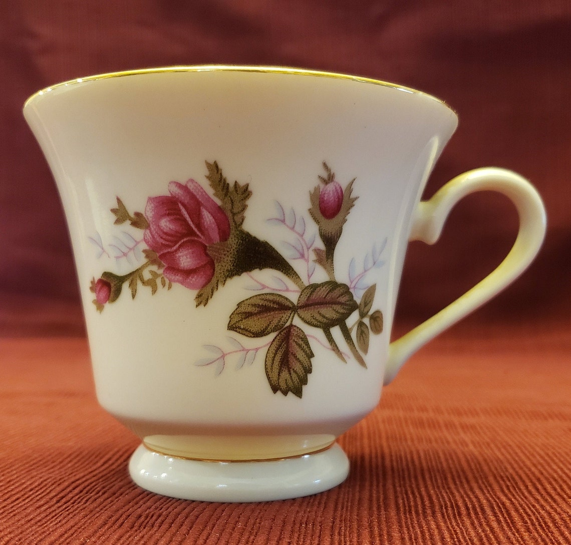 Vintage Red Rose Tea Cup Made in China With Gold Accents - Etsy