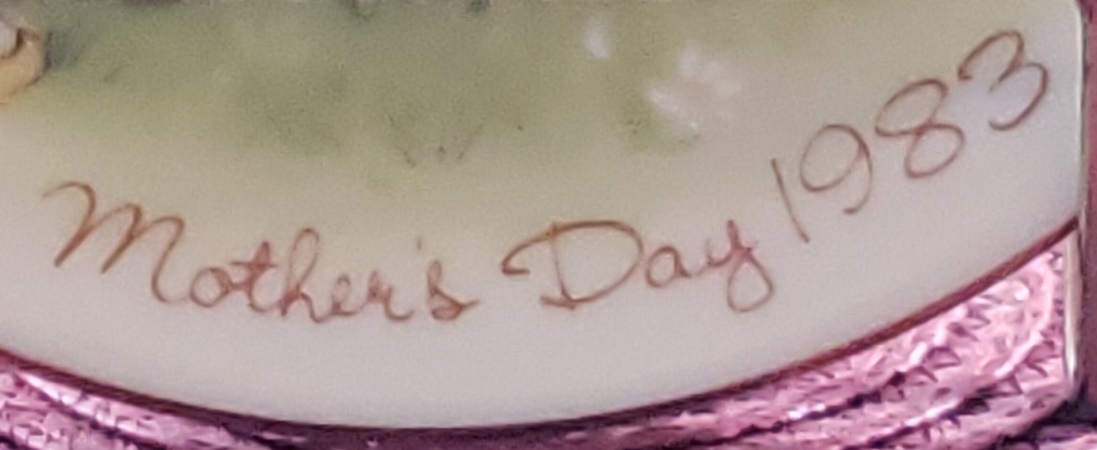 Vintage Avon 1984 Miniature Plate Love Comes in All Sizes - Etsy