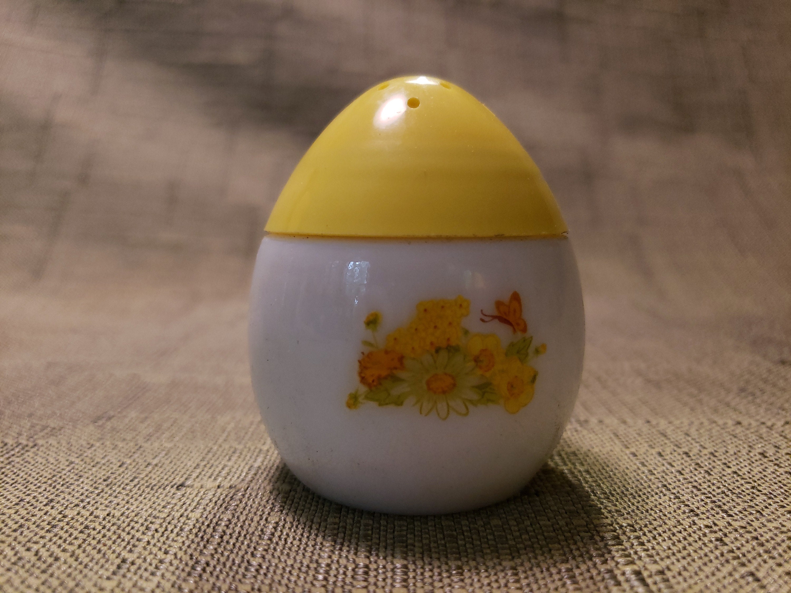 Vintage Avon Buttercup Salt Shaker Moonwind Cream Perfume With - Etsy