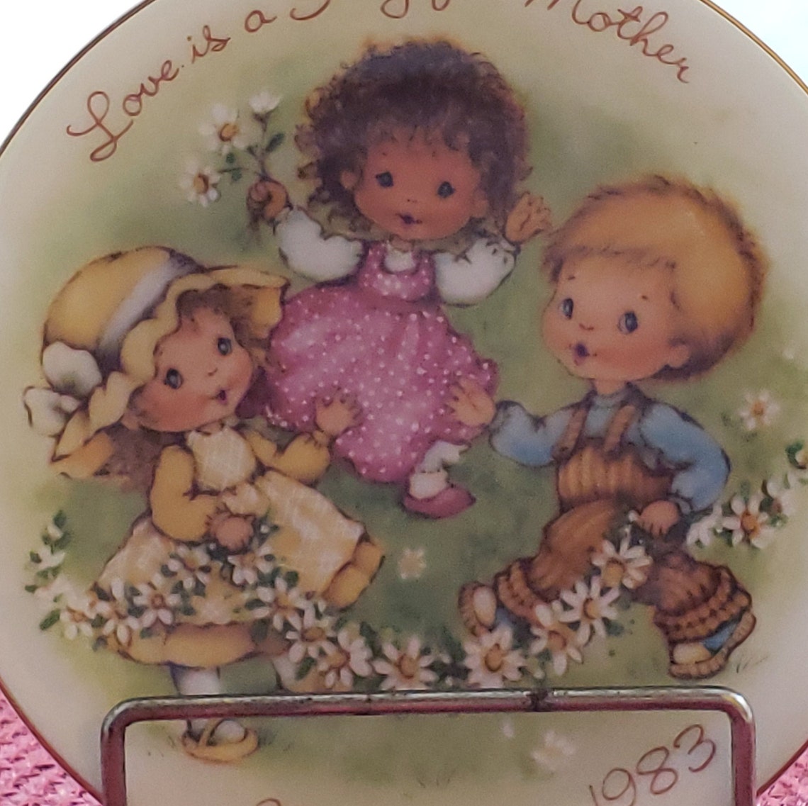 Vintage Avon 1984 Miniature Plate Love Comes in All Sizes - Etsy