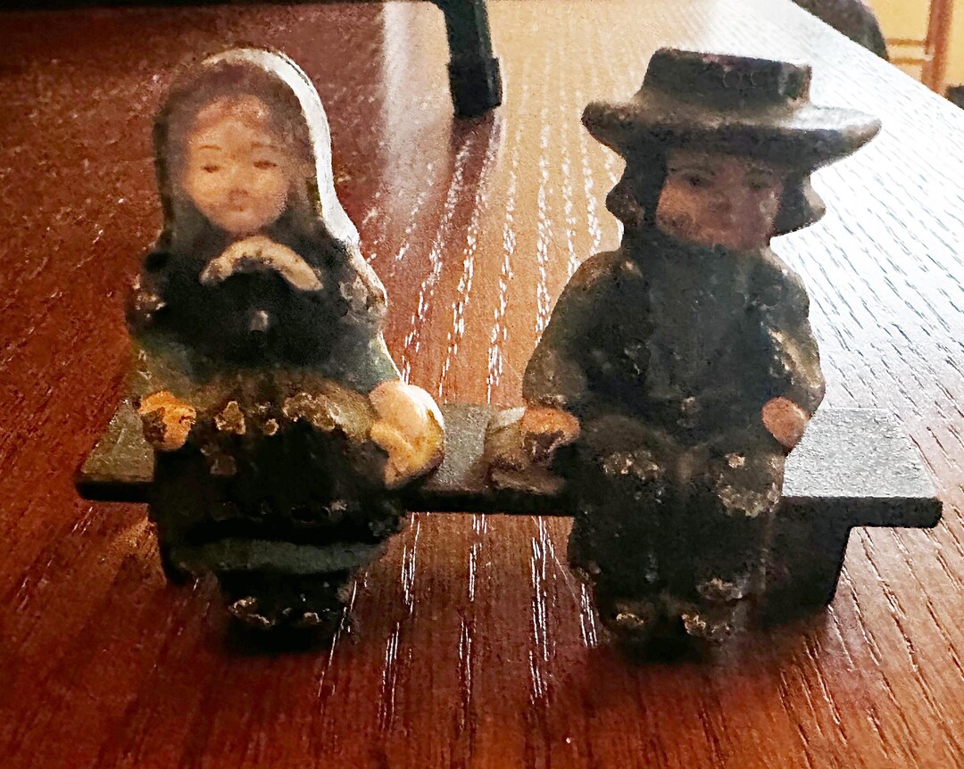 Dalecraft Cast Iron, Hand-painted Amish or Pilgrim Couple on a Bench - Etsy