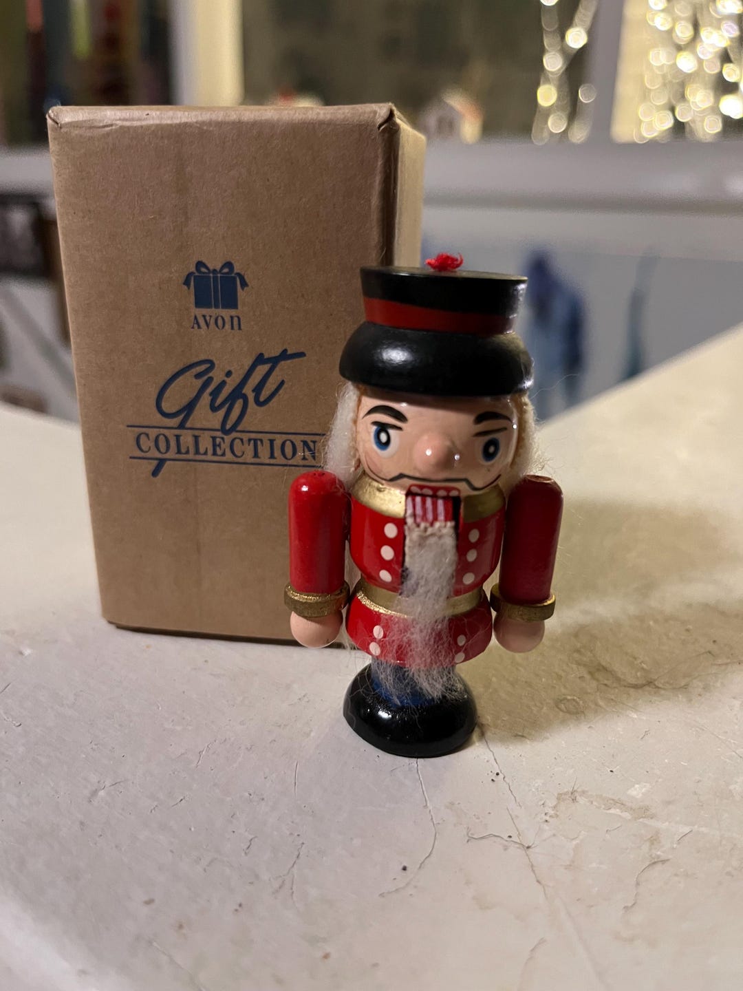 VINTAGE! Avon Wooden Christmas Nutcracker Soldier Red White & Black ...