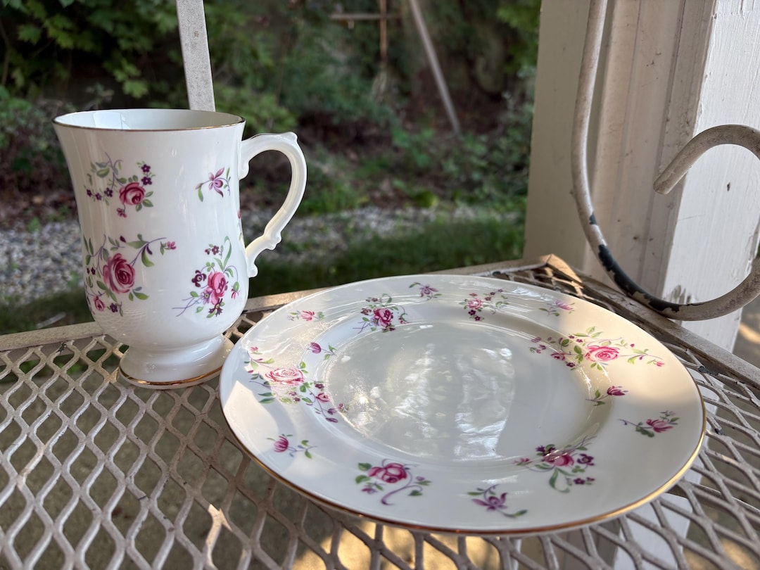 VINTAGE! Royal Victoria Bone China Mug and Plate Set: Roses Design - Etsy