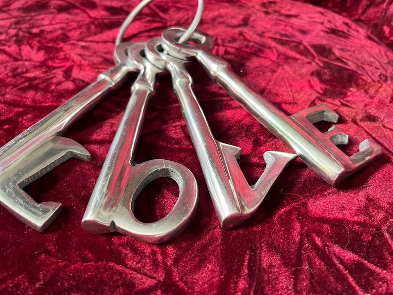 VINTAGE! Aluminum Love Keys Decor - Etsy
