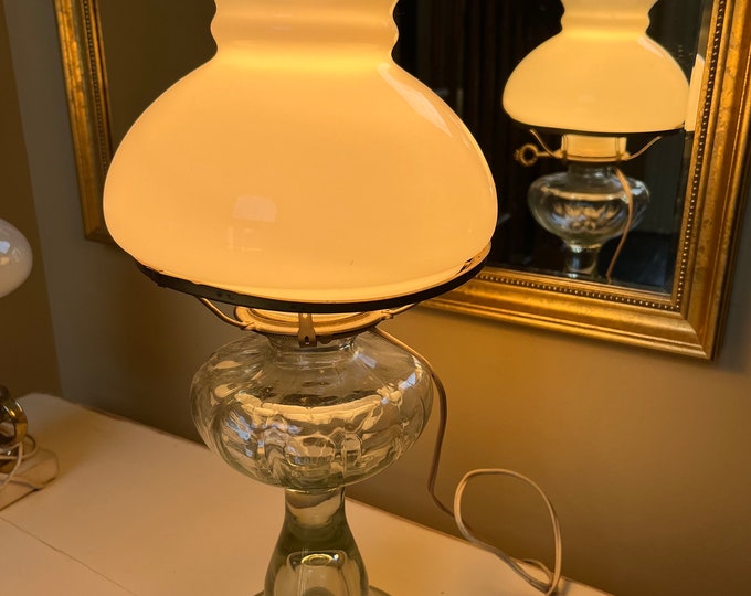 VINTAGE! Glass Hurricane Table Lamp - Etsy