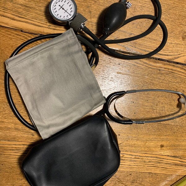 Antique Sphygmomanometer - Etsy