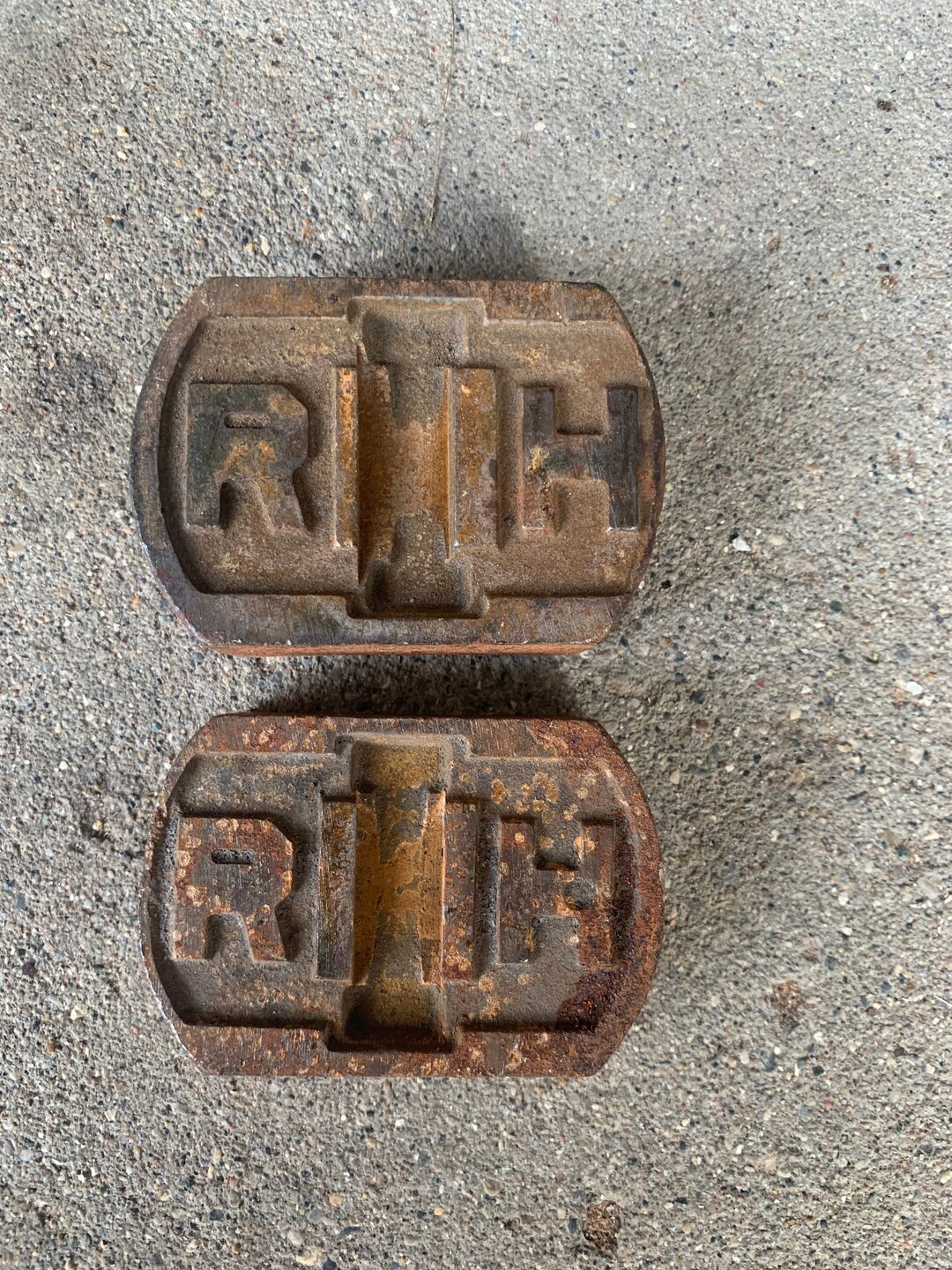 VINTAGE RH Iron Bar - Etsy