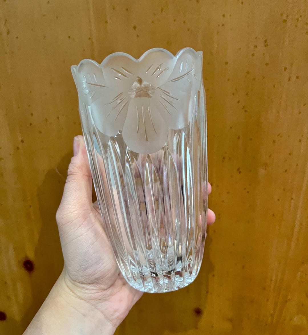 VINTAGE! Frosted Glass Vase - Etsy