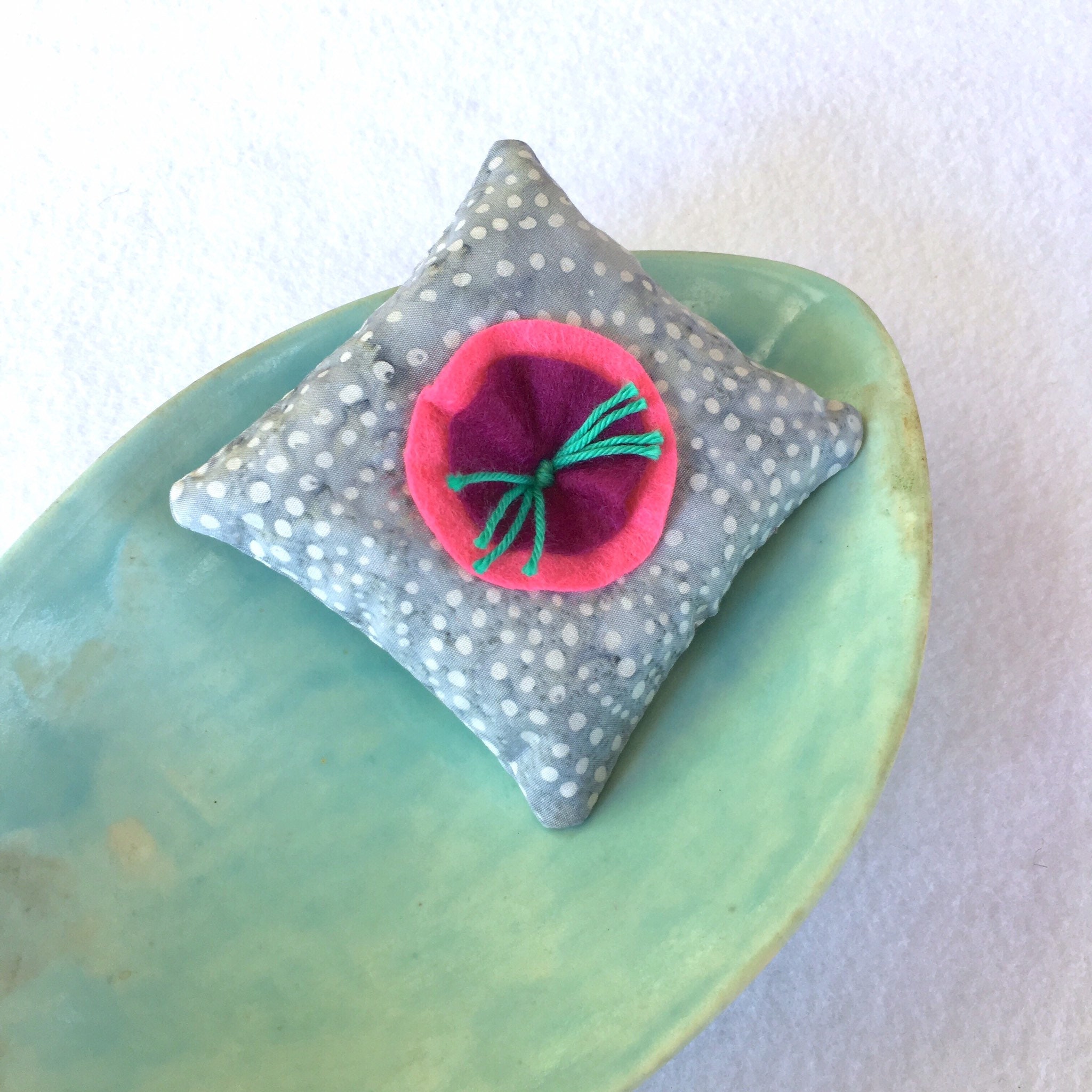 A Sachet Filled With Love and Lavender, a Cheerful Hostess Gift - Etsy