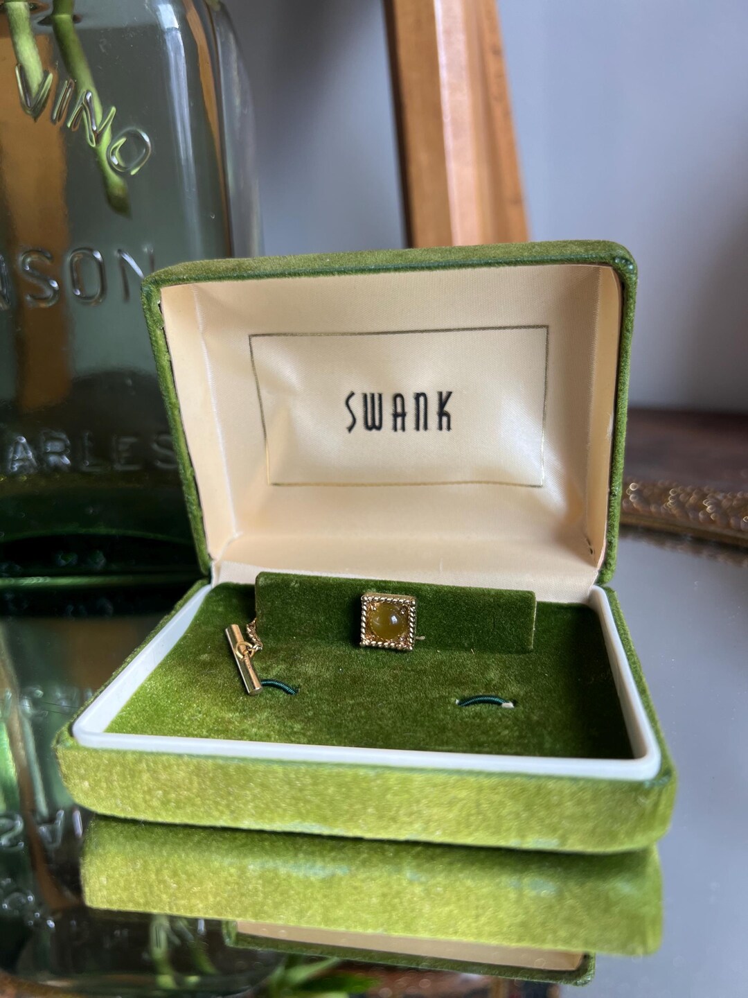 Vintage Green Velvet SWANK Jewlery Box With Tie Tack. - Etsy