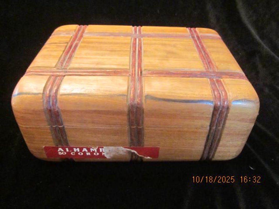 1960's Solid Boho Woven Wood Hinged Cigar Box Made by Alhambra ...