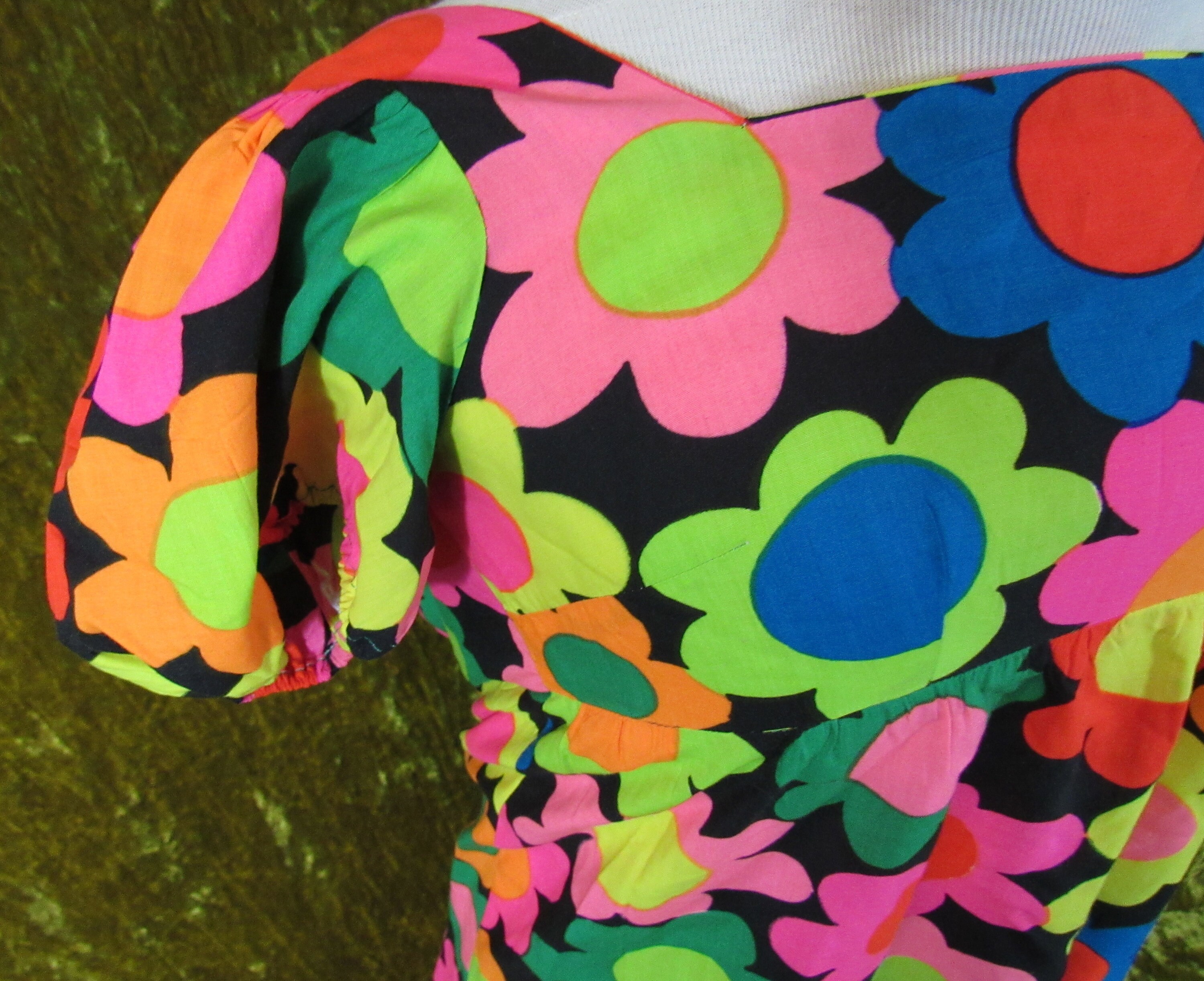 Vintage 60's Bright Neon Flower Pattern Print Dress Hippy Multi Color W ...