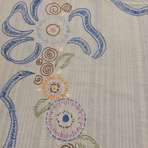 1950s Bedspread, Vintage Embroidered Bedspread, Textured Muslin ...