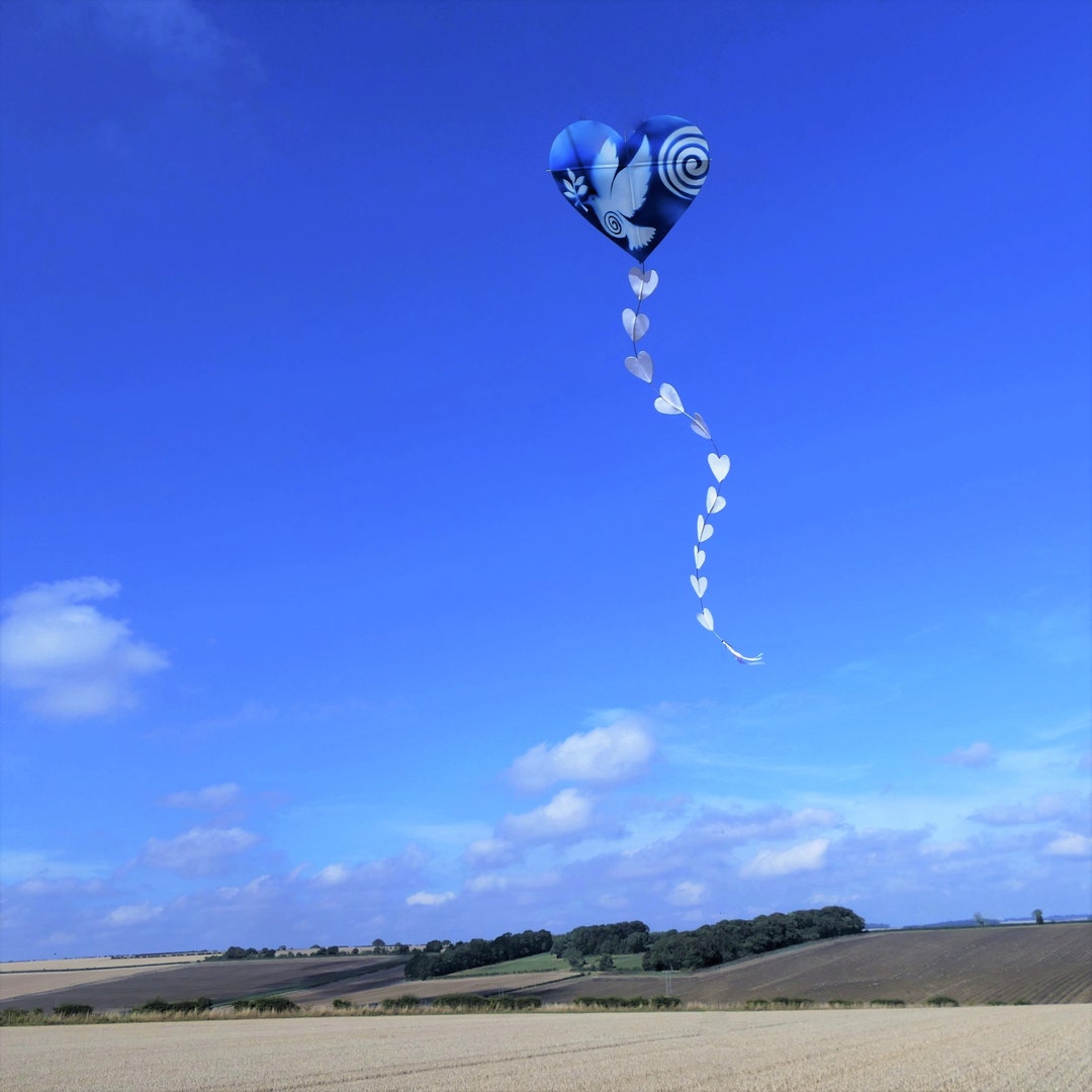 Kite Heart Card Flying Dove Kite Card Heartycards Heart Birthday Kite ...