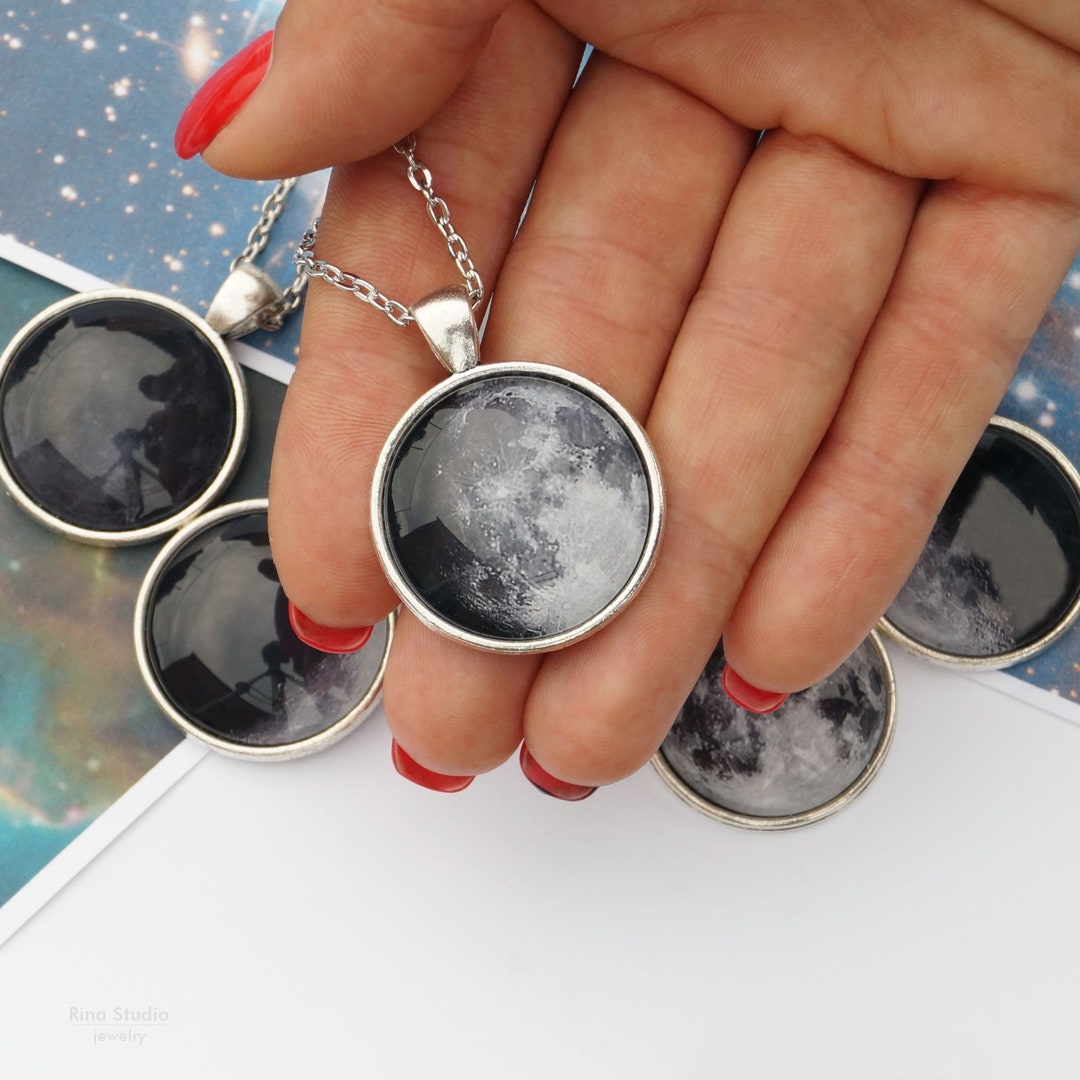 Custom Birth Moon Phase Necklace, Personalized Gift for Girlfriend ...