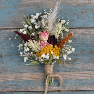 Meadow Mixed Dainty Dried Flower Wedding Buttonhole - Etsy UK