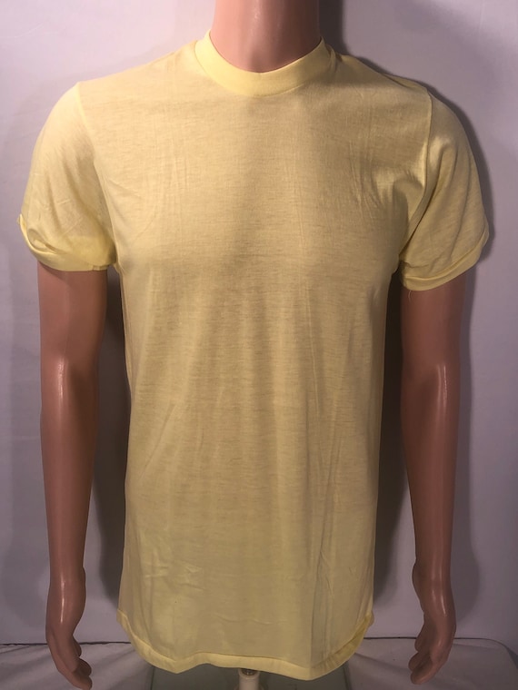 Vintage Sears Men's Store yellow 80s super soft t-shi… - Gem