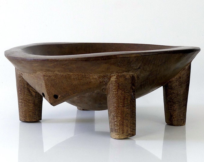 Large Antique Tanoa Kava Bowl From Fiji - Carved Wood Quadripod Kava ...