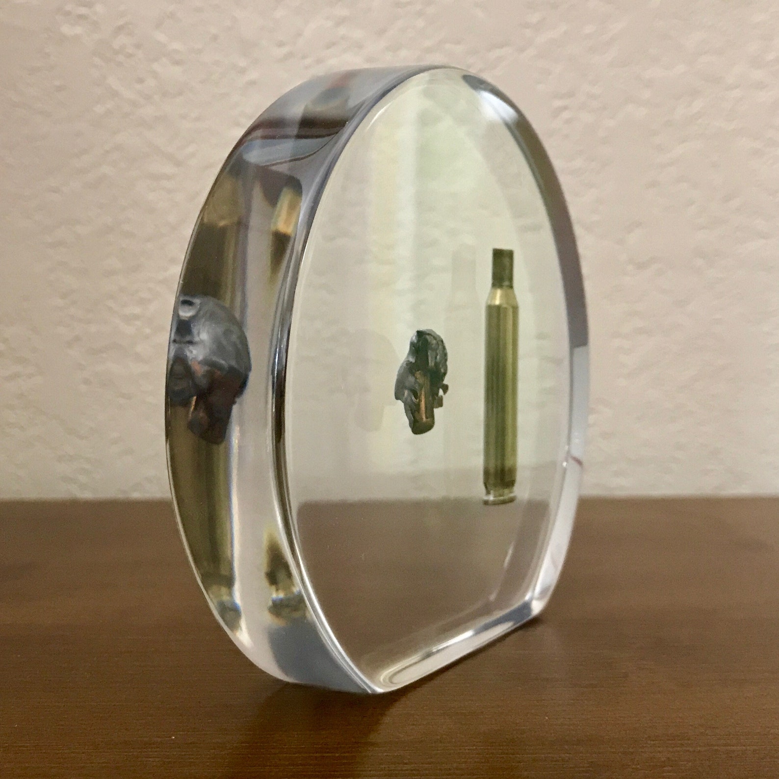 Ultimate Hunter Memento Display Piece - Forever Embed the Casing ...